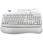 Logitech Deluxe Spillproof PS/2 Keyboard