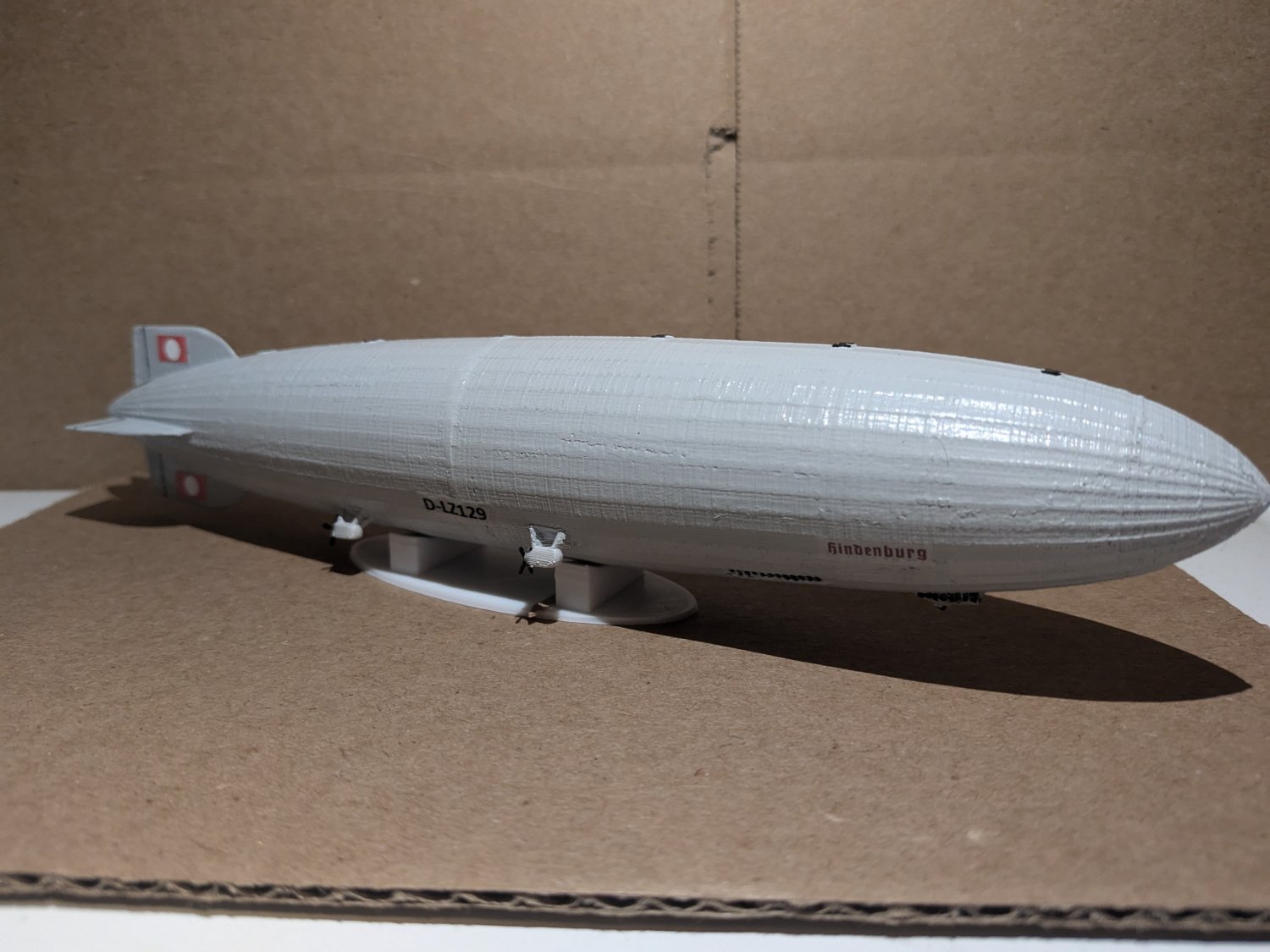 Detailed LZ129 Hindenburg Airship Collectable Model Replica Zeppelin