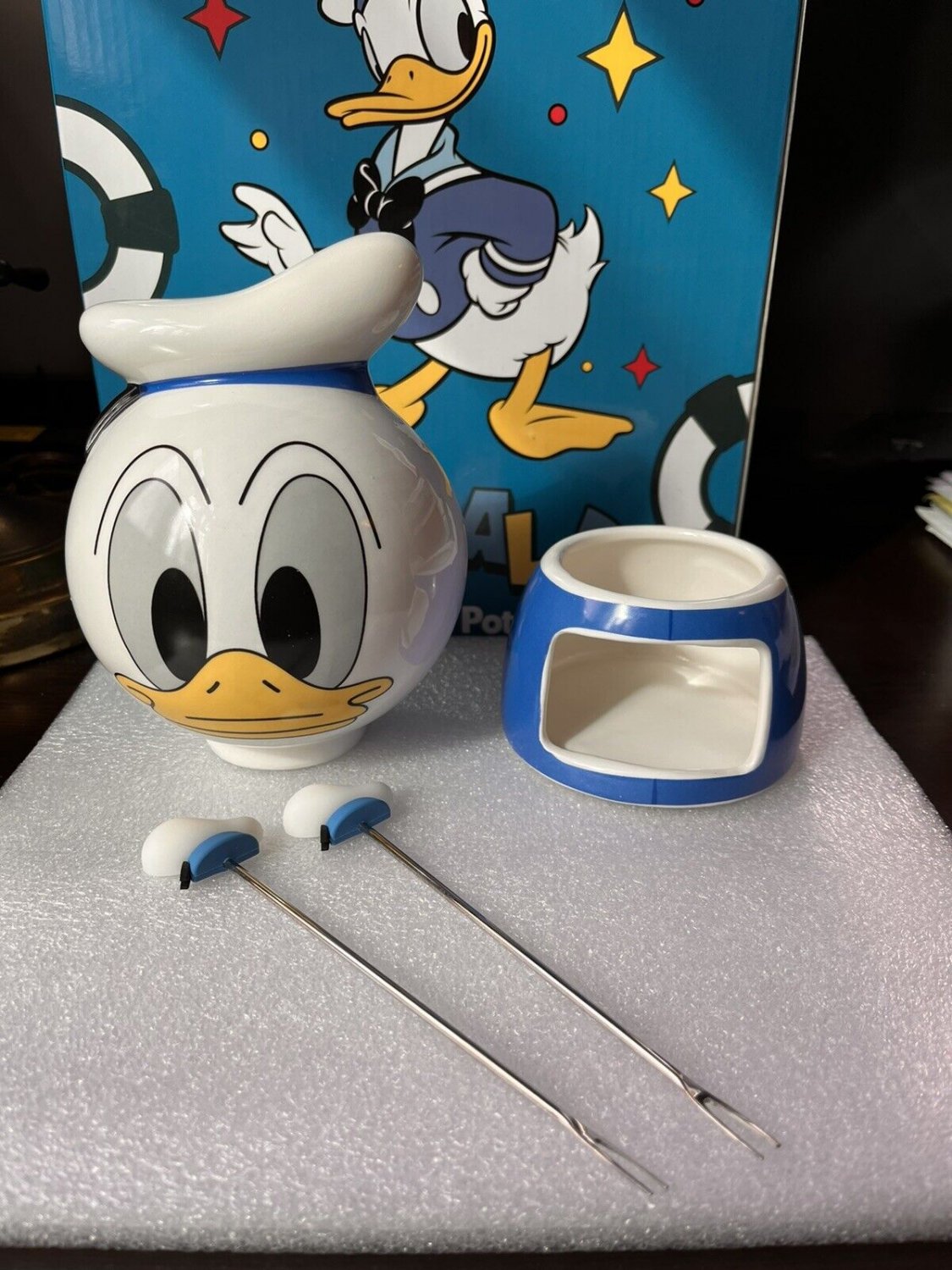 Disney x Haagen Dazs Donald Duck Fondue Pot