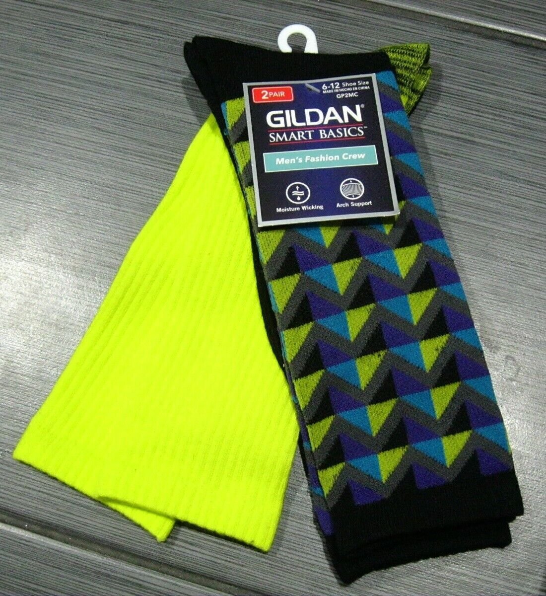 GILDAN Smart Basics Fashion Crew SOCKS Modern Geometric Size 6-12 NEW
