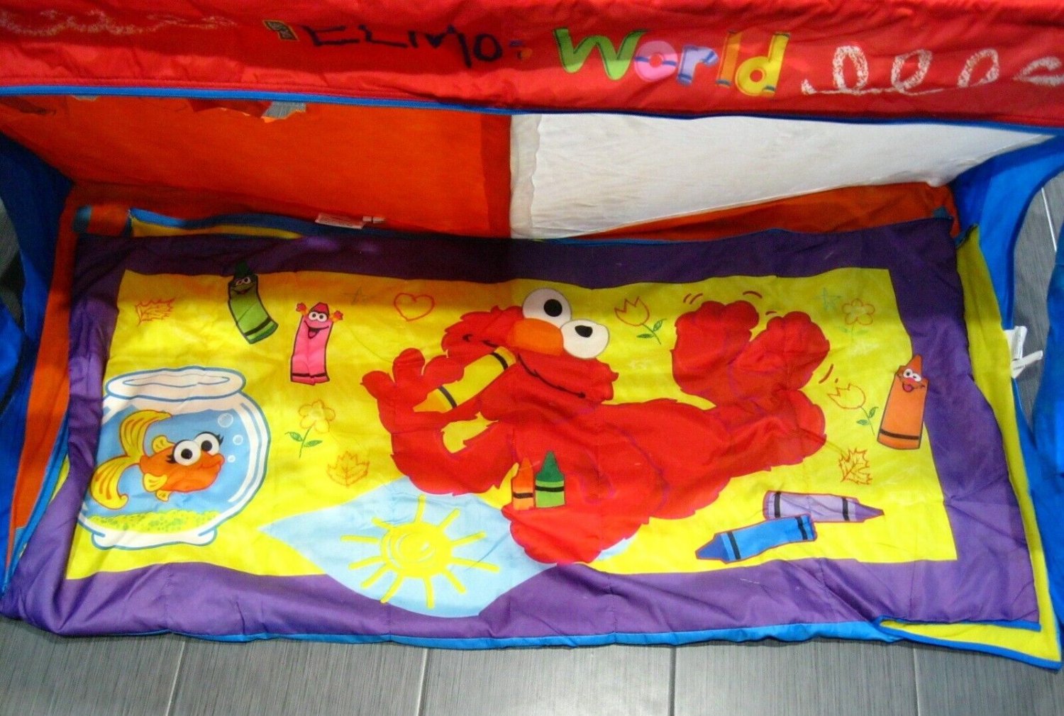 PLAYHUT Sesame Street Elmo's World 5-in-1 Play 'N Fun Tent Sleeping Bag ...