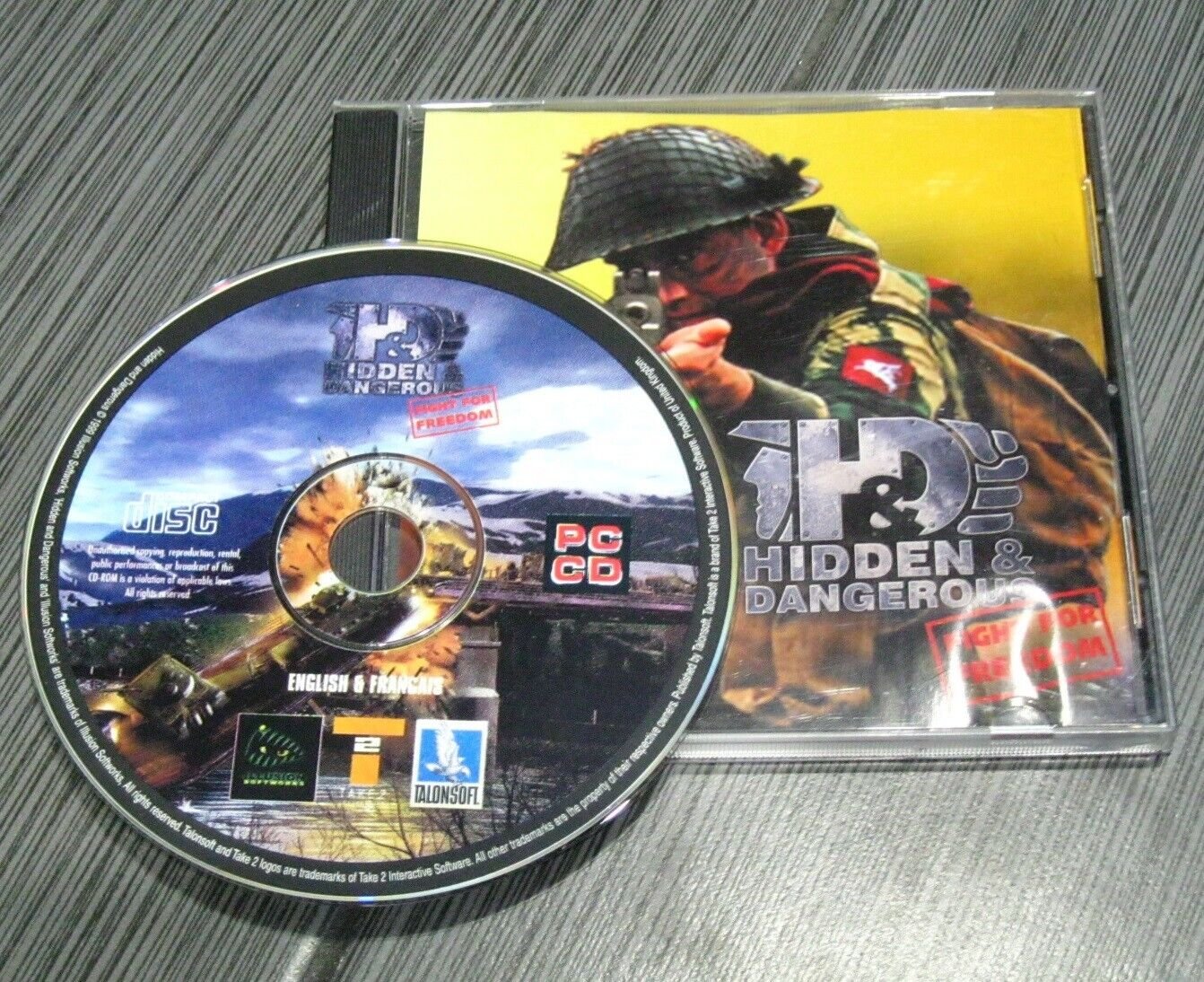 Hidden & Dangerous PC CD ROM WWII SAS Game Jewel Case and Disc