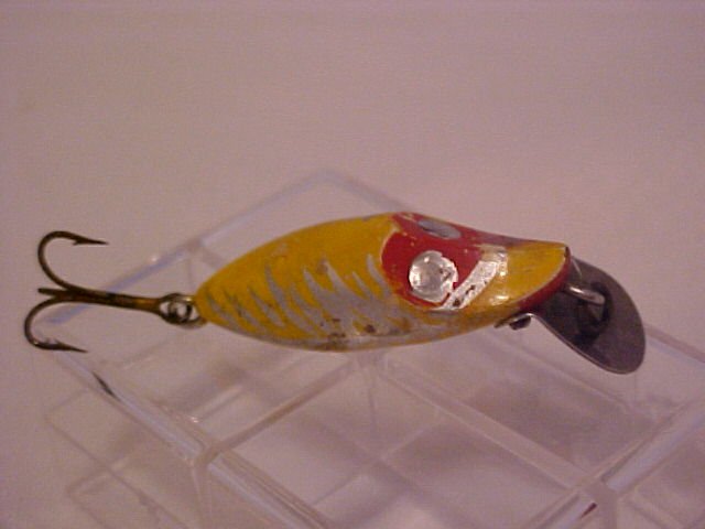Vintage Heddon River Runt Fihing Lure