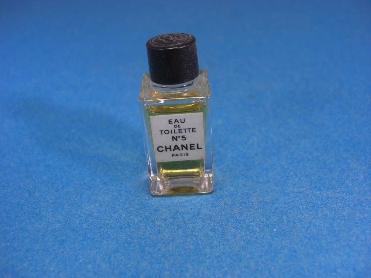 Vintage CHANEL No. 5 Mini Eau De Toilette Full Bottle Paris