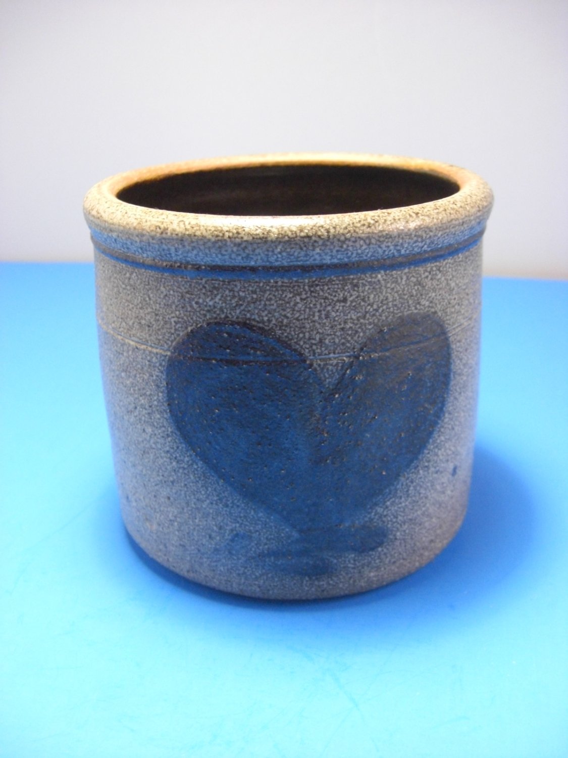 Rowe Pottery 1992 Crock with Heart