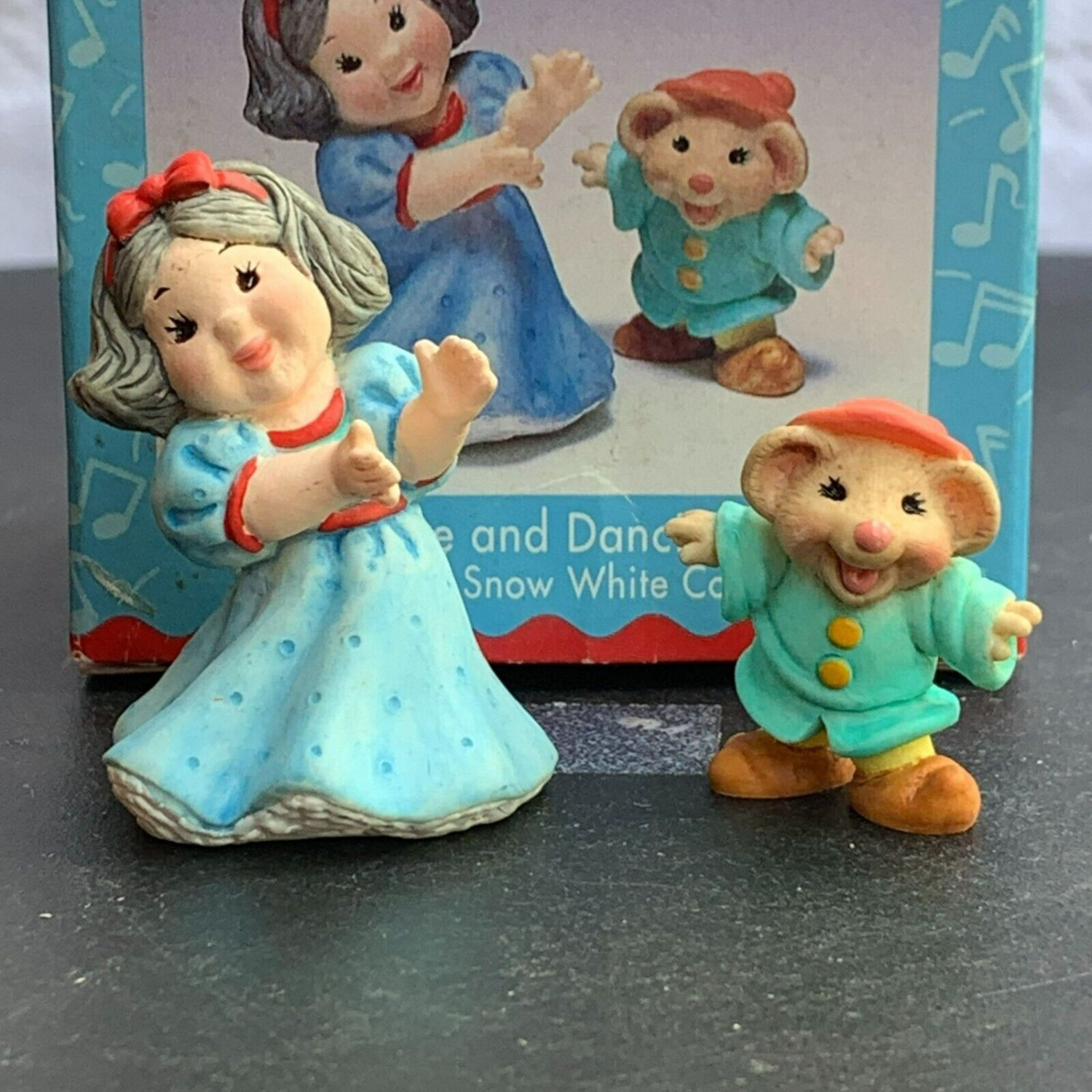 Snow White and Dancing Dwarf Hallmark Merry Miniature Keepsake Ornament ...