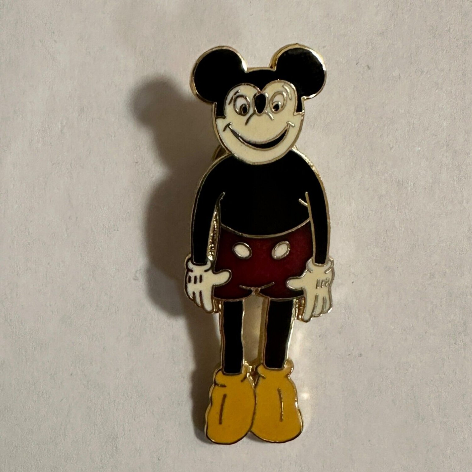 Mickey Mouse - Art of Disney Old Fashioned Doll Collectible Disney Pin ...