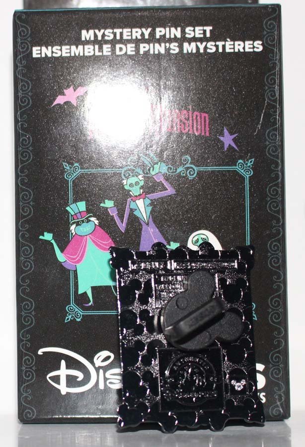 Disney Haunted Mansion 2023 Mystery Pin Singing Bust Rollo Rumkin