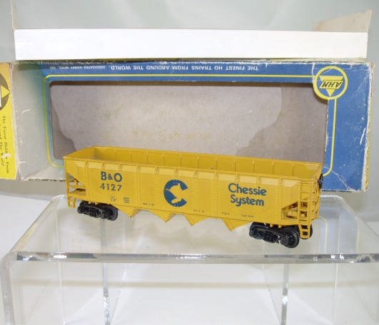AHM HO Scale Chessie System 41FT. Open-Top 4-Bay Hopper#B&O4127