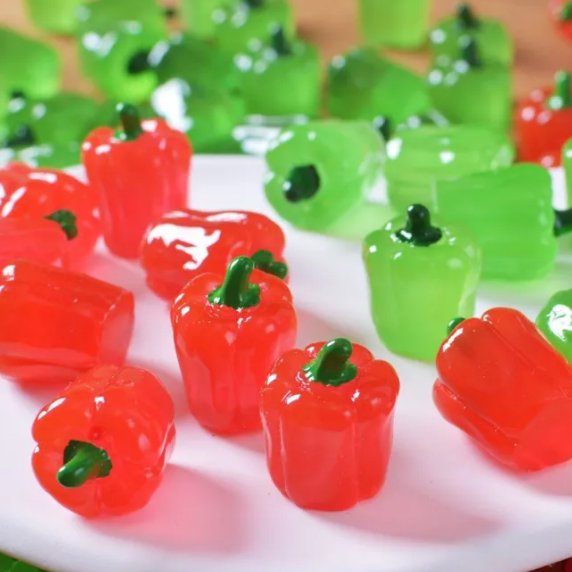 Simulated Bell Peppers - Realistic Resin Vegetable Decorations for Home ...