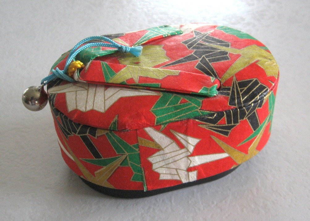 Colorful Red Oval Asian Japanese Origami Design Trinket Box Handcrafted ...