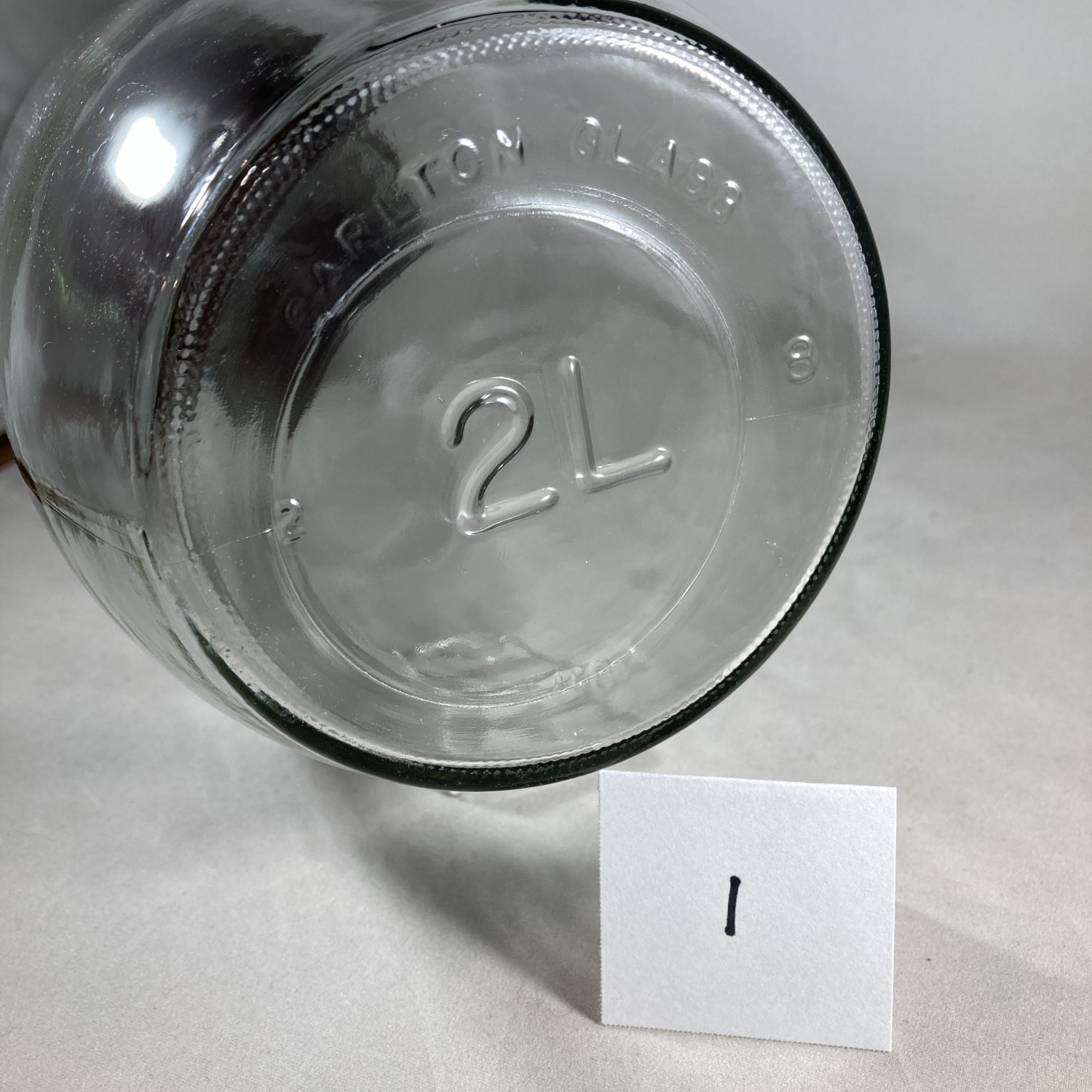 Vintage Carlton Glass 2L Canister Brown Top USA EUC