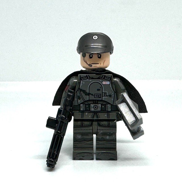 Imperial Army Captain Star Wars Mud Trooper Minifigure