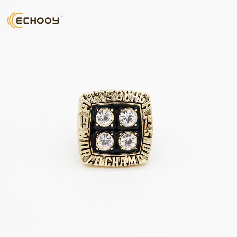 1979 Pittsburgh Steelers championship ring with box that a best gift r