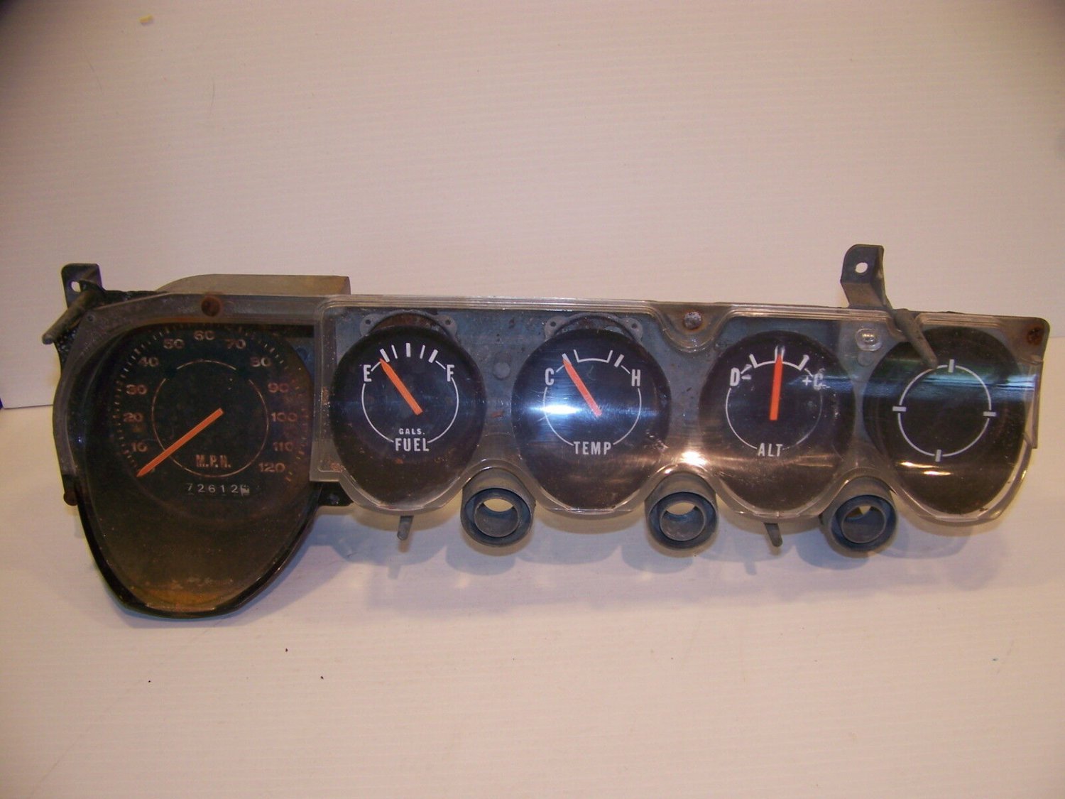 1970 PLYMOUTH BARRACUDA DODGE CHALLENGER INSTRUMENT CLUSTER OEM 71 72 73 74