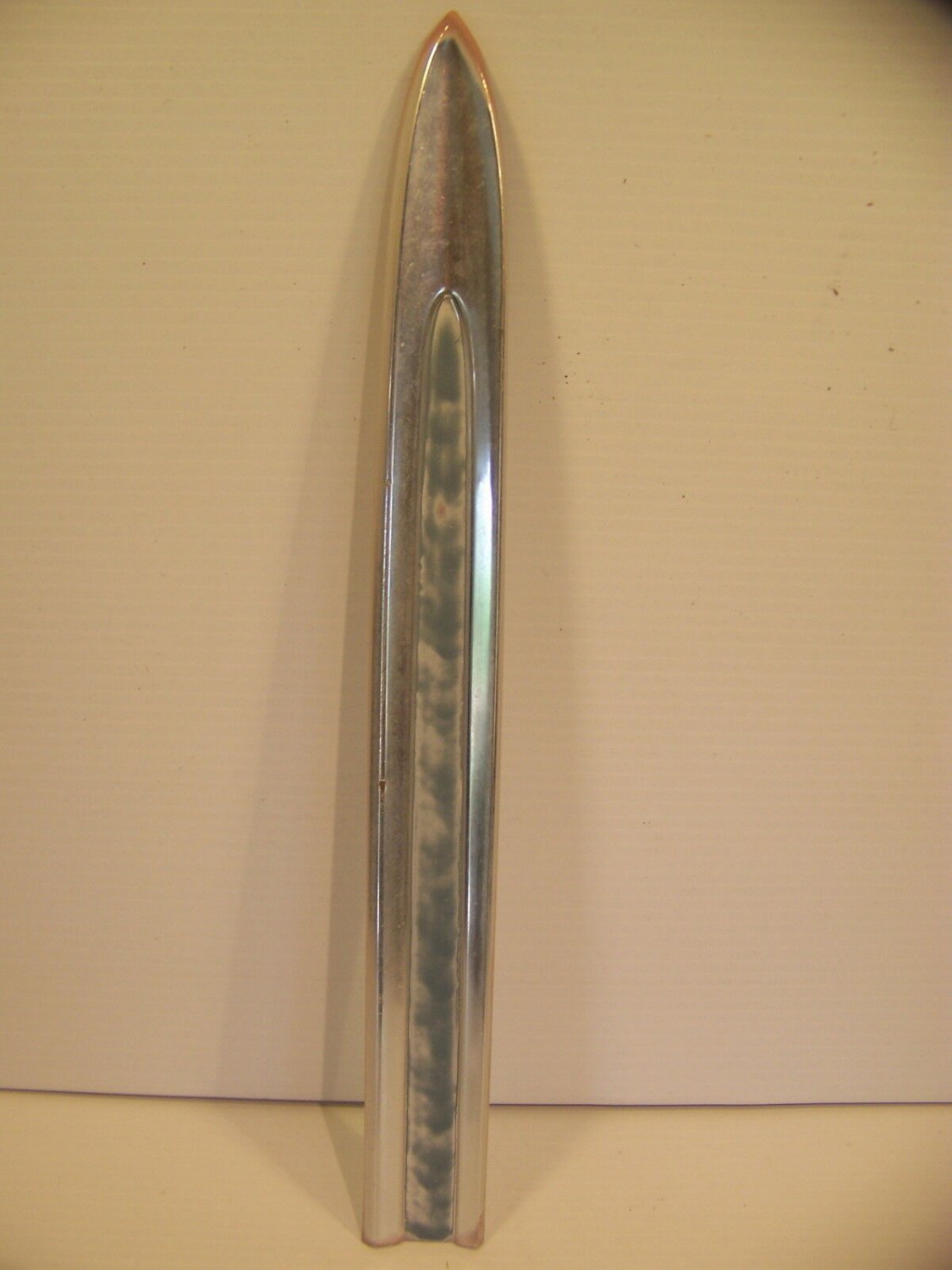1965 PLYMOUTH FURY PS RH FENDER TRIM OEM SPEAR FURY II FURY III