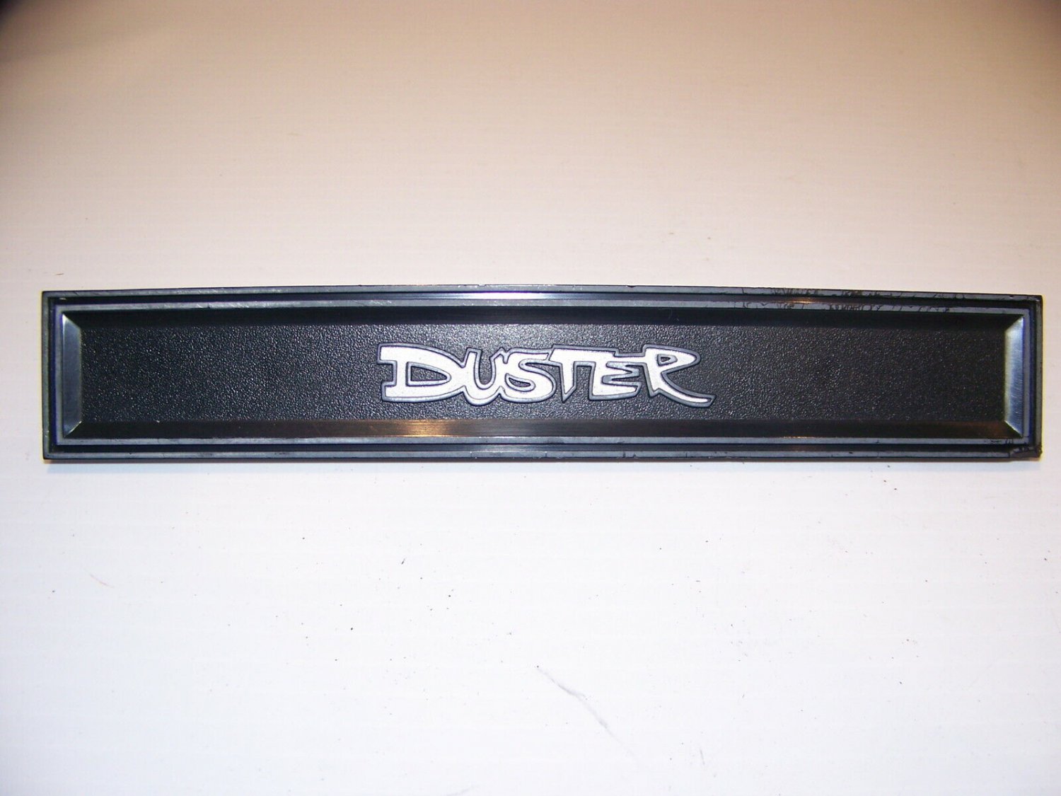 1970 1971 1972 PLYMOUTH DUSTER DOOR PANEL EMBLEM OEM #3499375