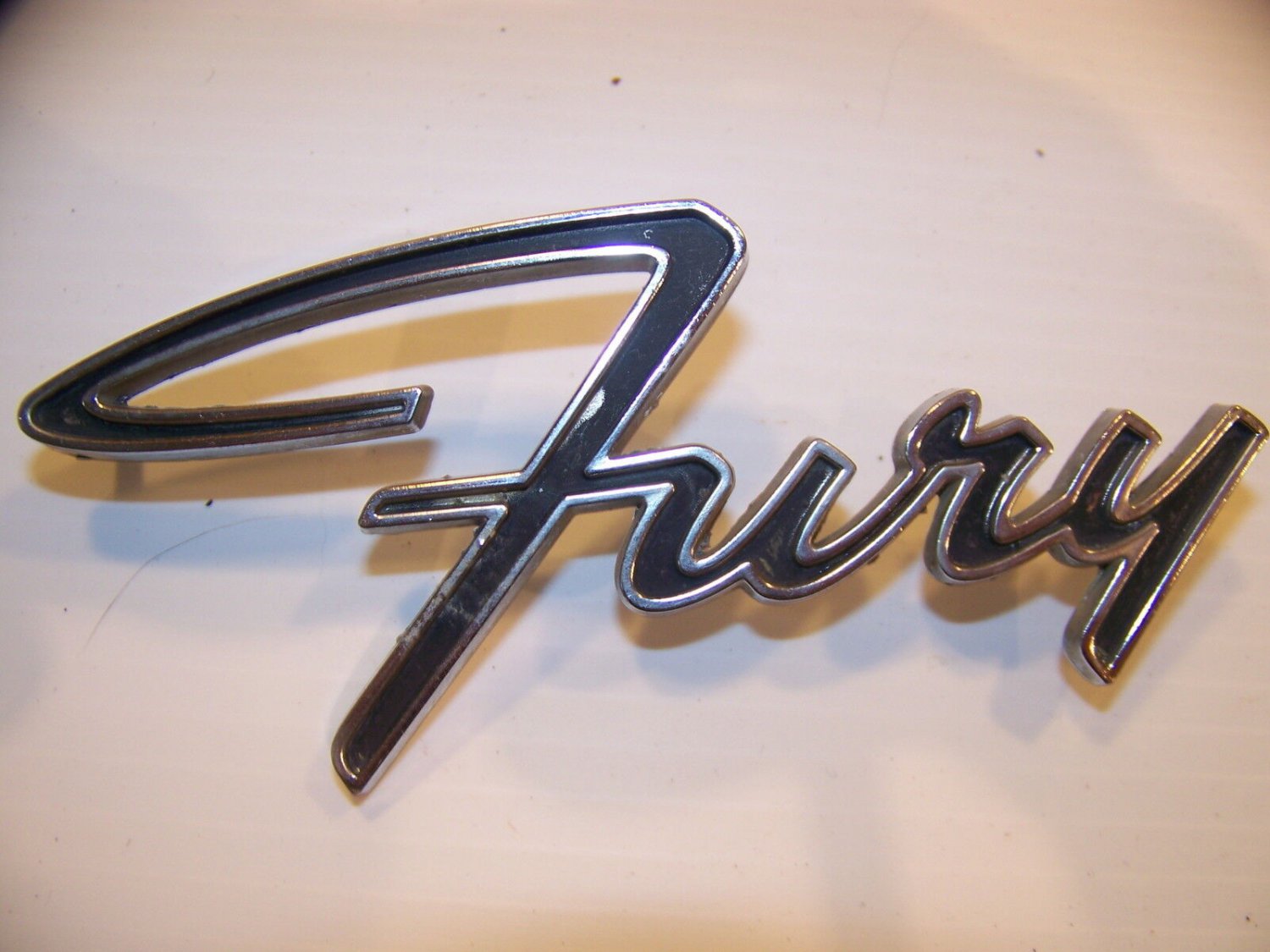 1965 1966 1967 PLYMOUTH FURY EMBLEM OEM #2524233