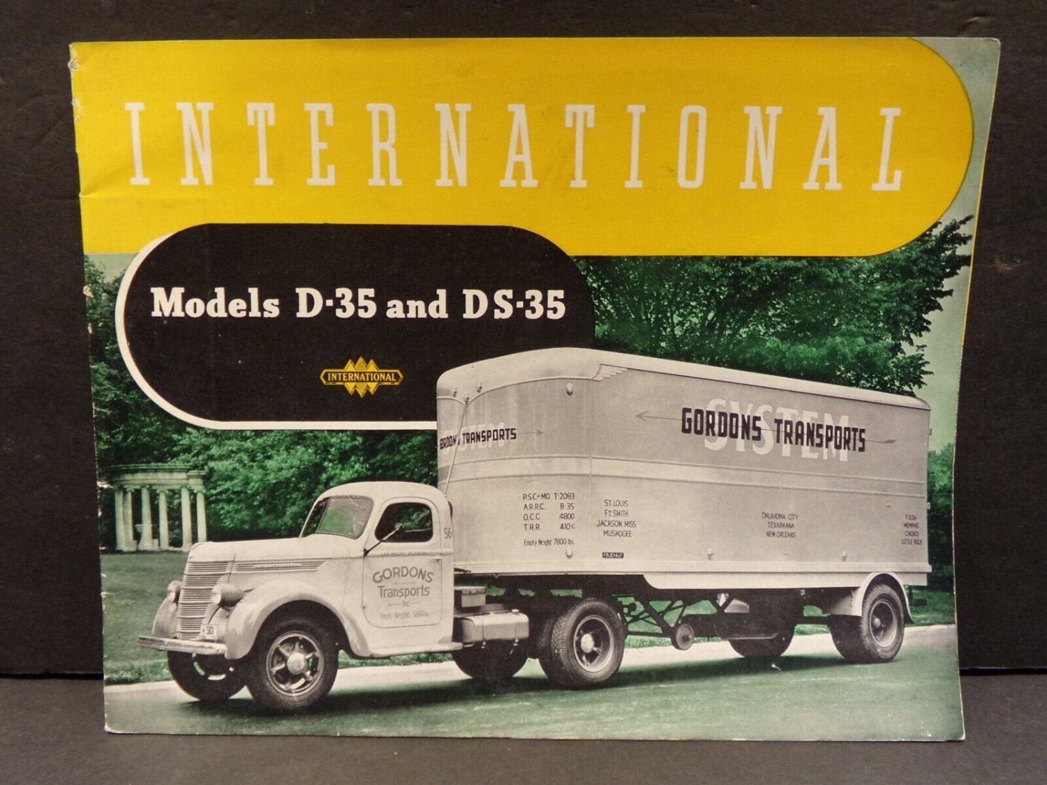 International Model D-35 and DS-35 Trucks Sales Brochure