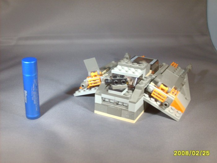 Star Wars Luke Grey Snowspeeder, Pilot & Dak Co pilot Lego Legos set