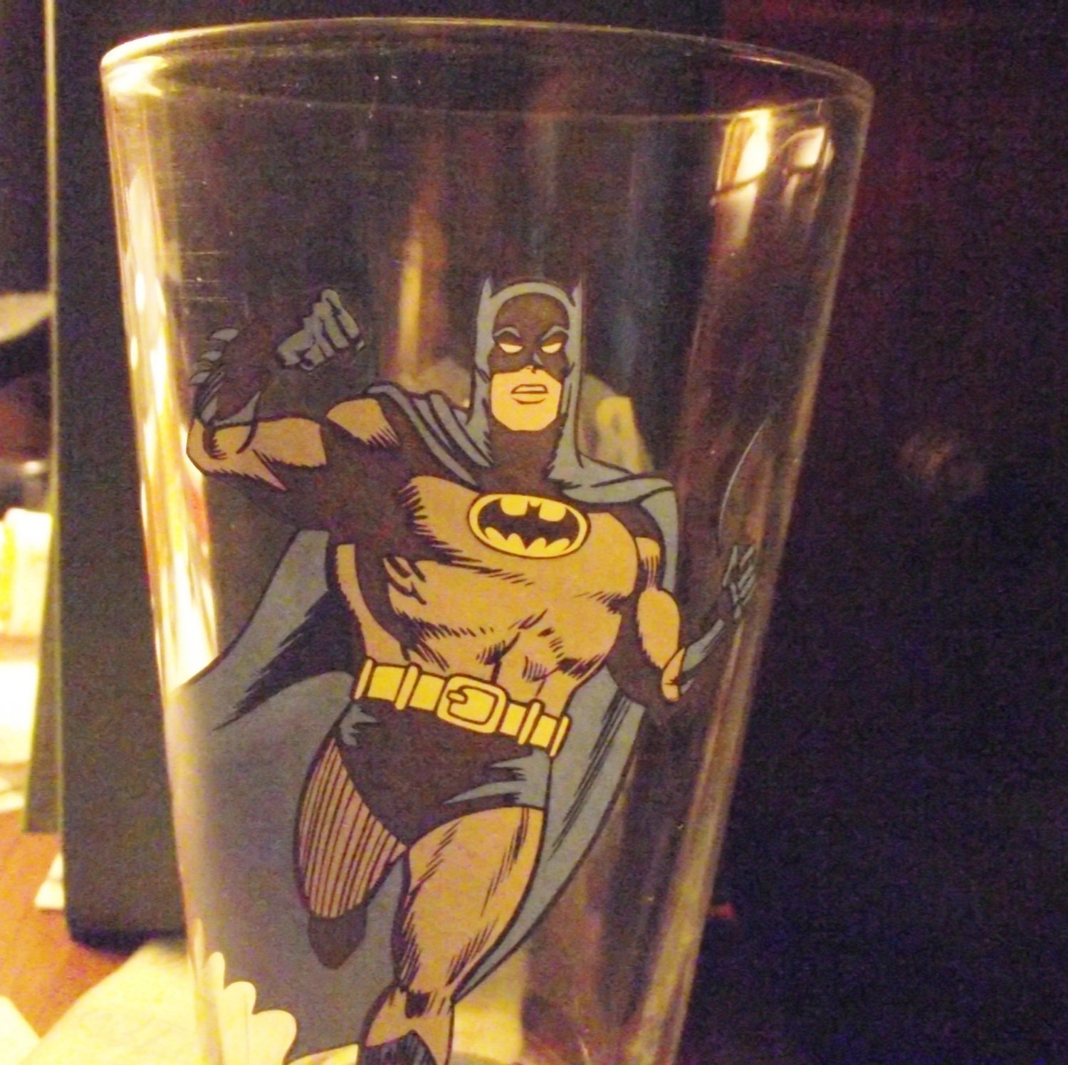 Batman 1999 DC Comics Glass From WB Store, Rarer 16 Ounce Heavier Glass ...