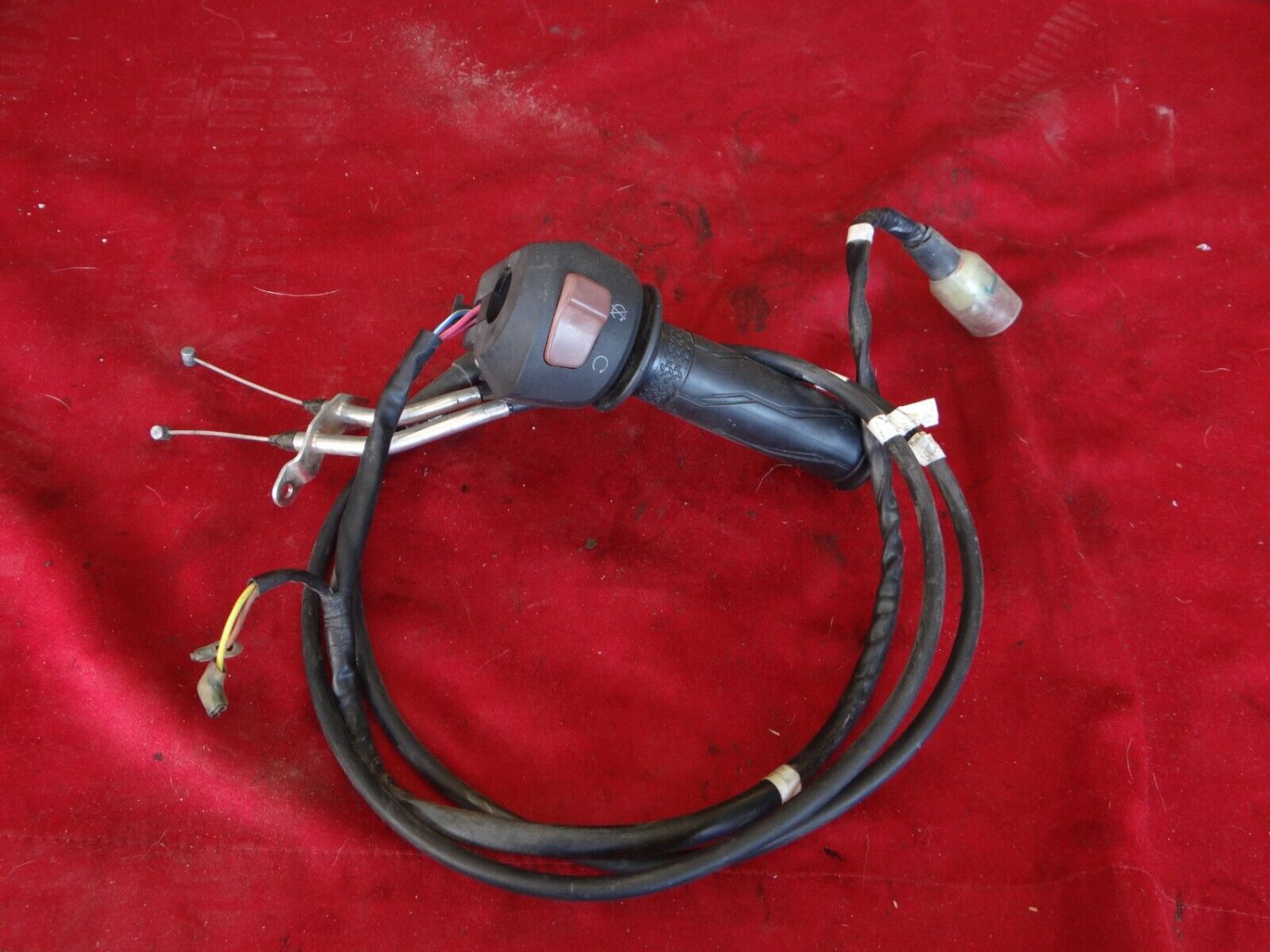 RH Switch Throttle & Cable Assy, 2015-18 Yamaha YZF R3, 1WD-H3975, 5028 ...