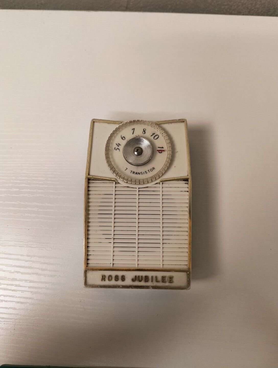 Vintage ROSS JUBILEE 7 Transistor Radio WHITE Grey Back RE777 As Is Project