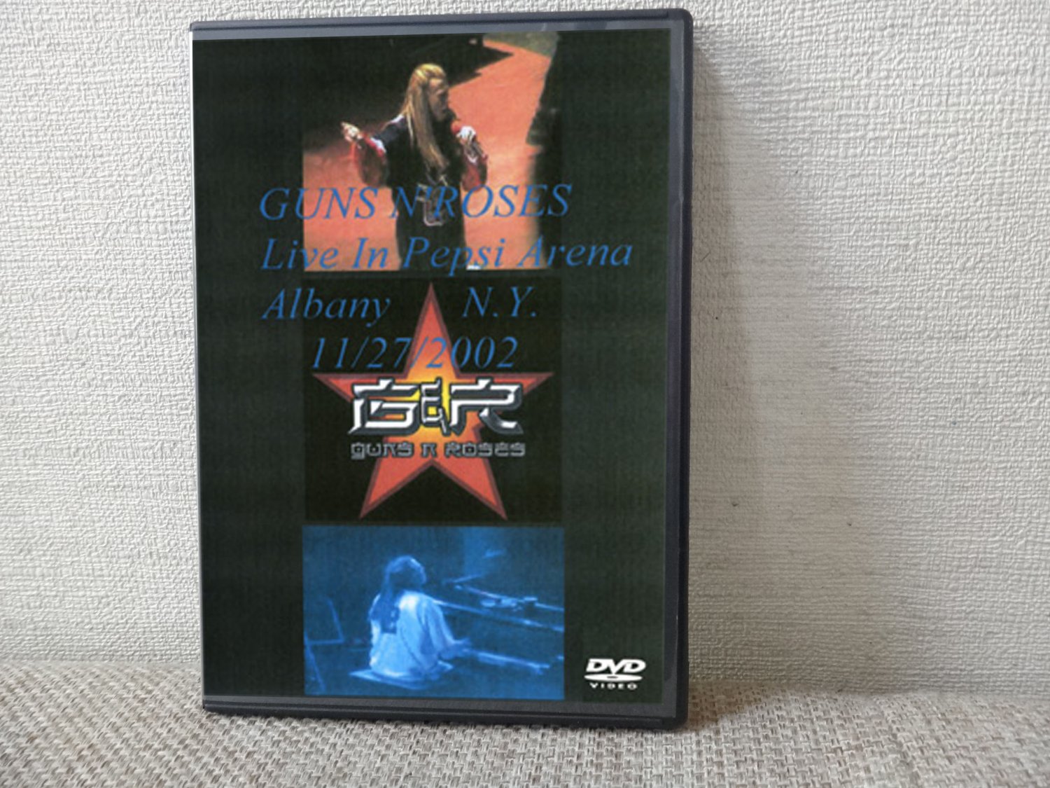 GUNS N' ROSES LIVE IN PEPSI ARENA ALBANY N.Y.11.27.2002 DVD