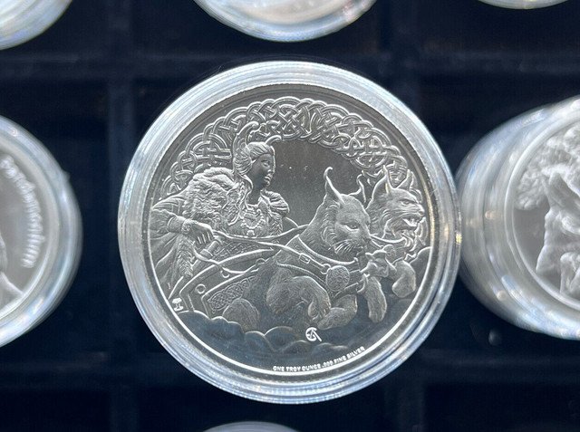 "NEW 1 US coin Norse God Freya Goddess of Love 1 oz .999 silver Niue $2 ...