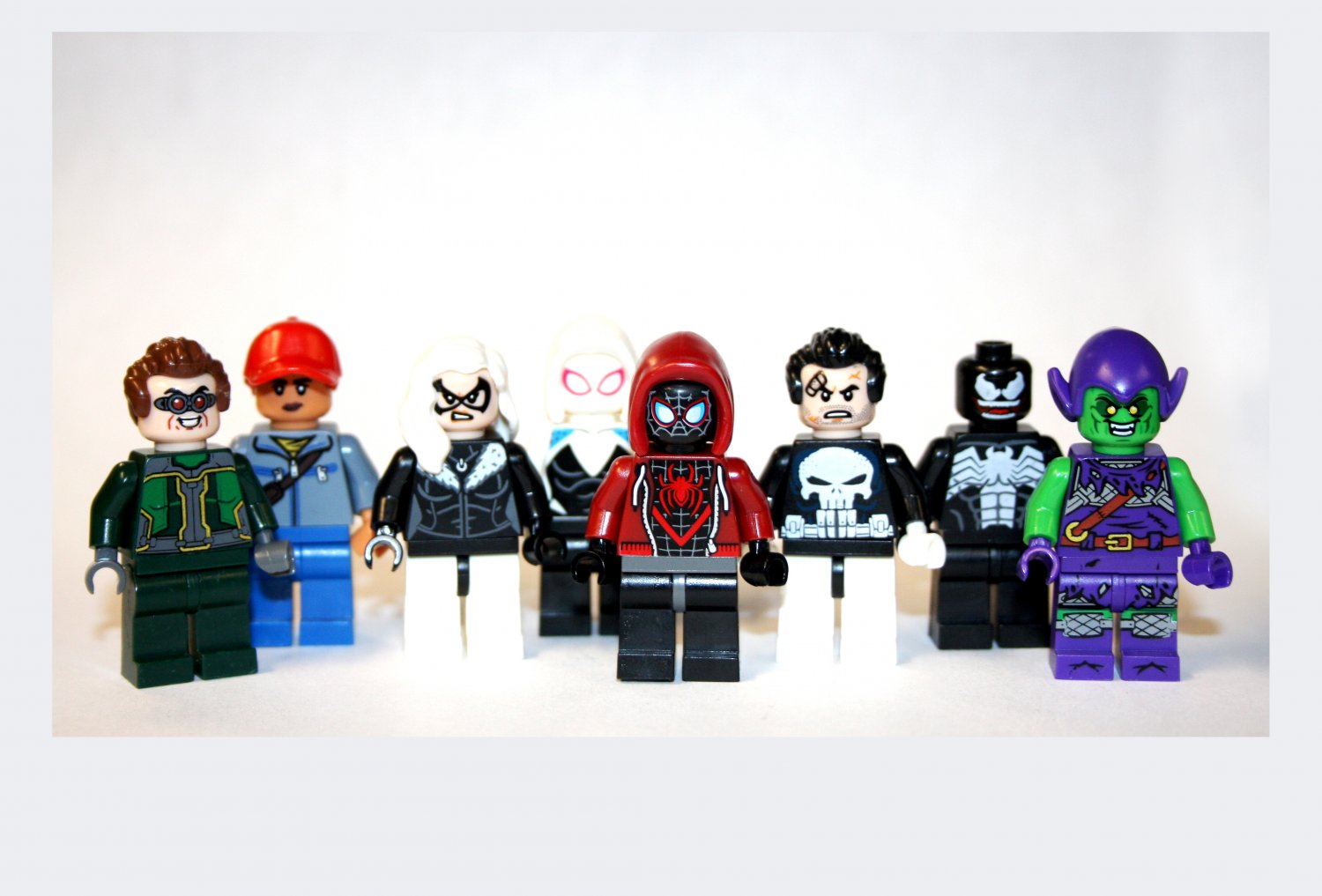 Spider-Man and Friends Minifigure Custom USPS Shipping A set of 8 ...