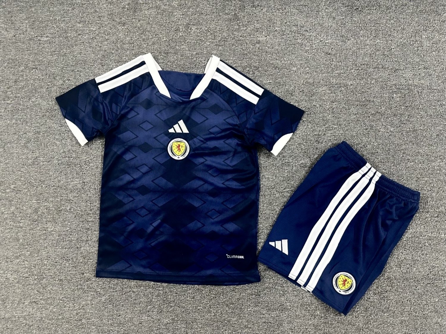 Scotland 2025/26 Kids Home Kit