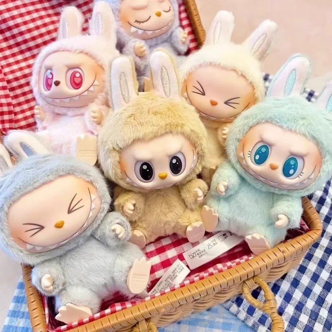 Labubu Series PVC Articulated Figure - Cute Collectible Action Model