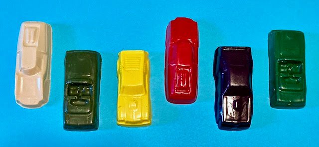 Set 15 Different Motor Sport Vehicle Car Coloring Crayons -A