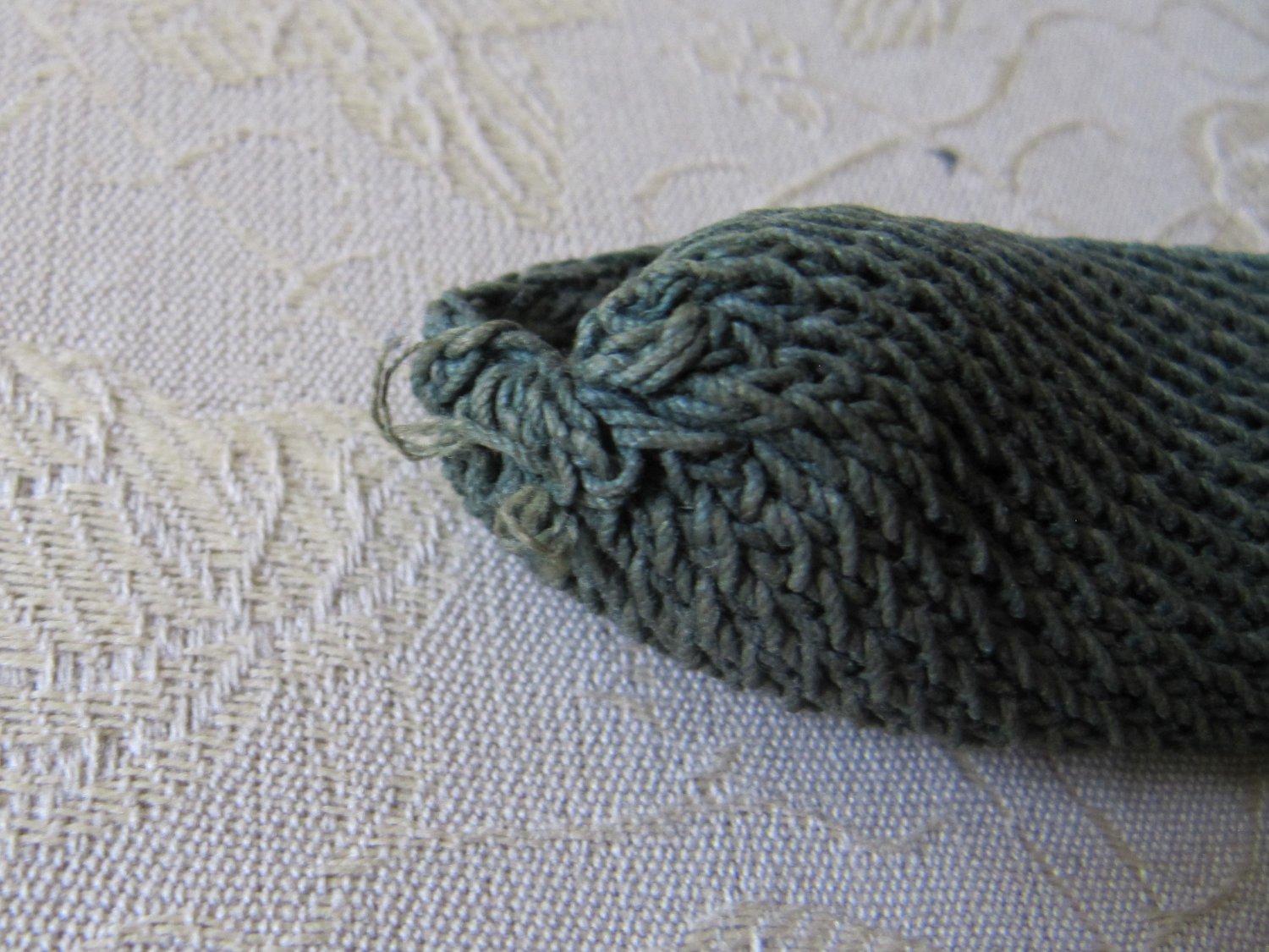 Antique Victorian 19th Century Green Knitted Miser Purse with Metal ...