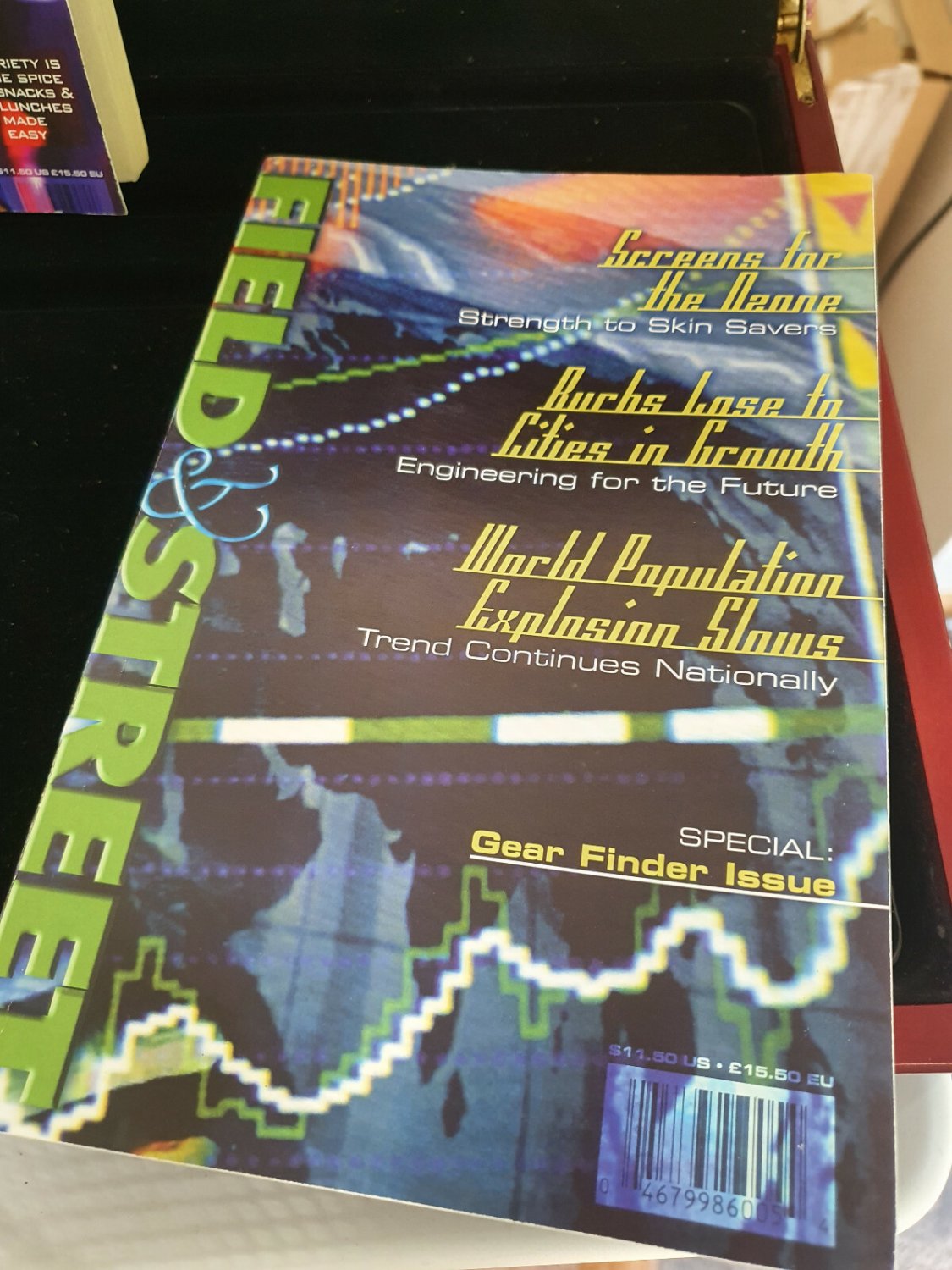 Extremely Rare! Will Smith I Robot Original Screen Used Two Magazines ...