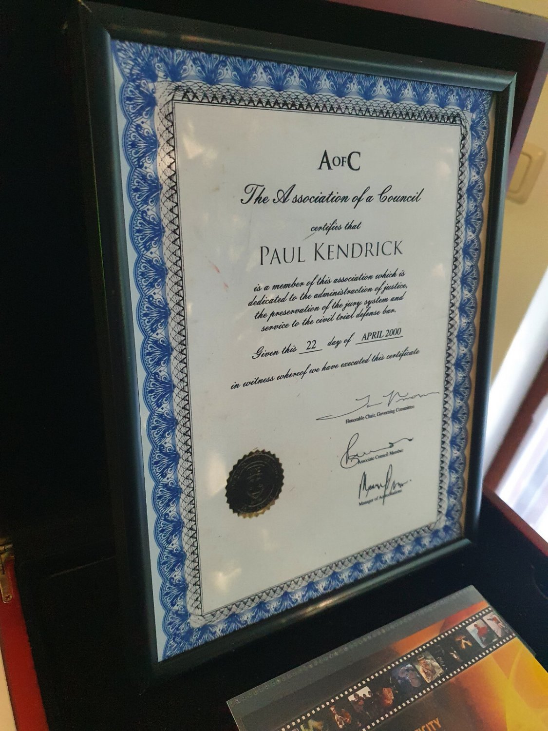 Extremely Rare! V The Miniseries Alien Original Screen Used FBI Award ...