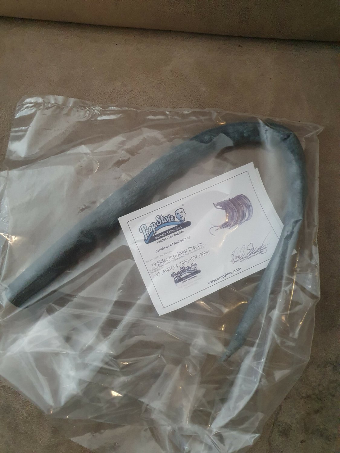 Extremely Rare! Alien vs Predator Original Screen Used Elder Dreadlock ...