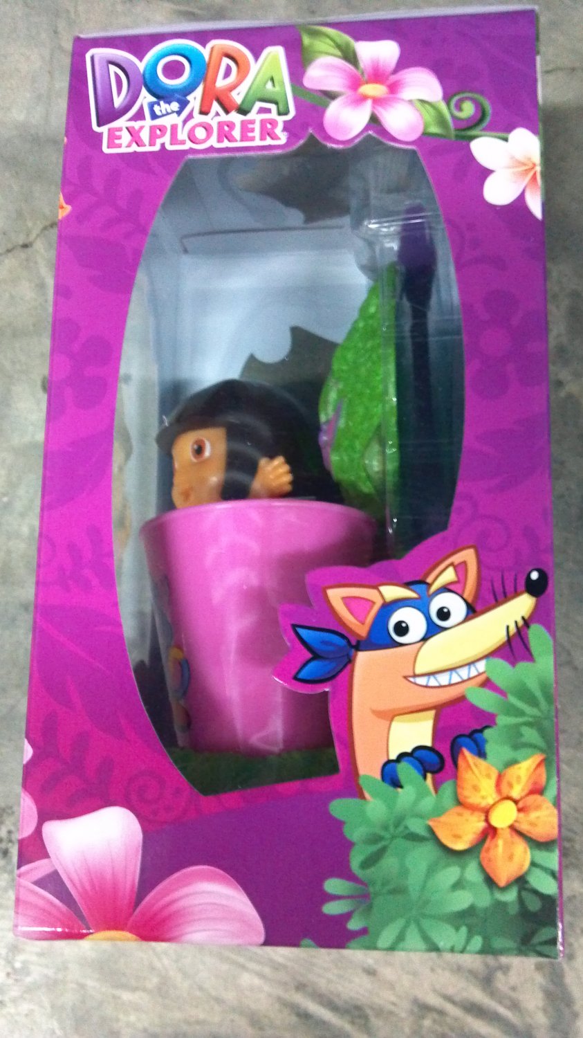 DORA THE EXPLORER GREAT SMILE TOOTHBRUSH AND CUP SET BRAND NEW IN BOX