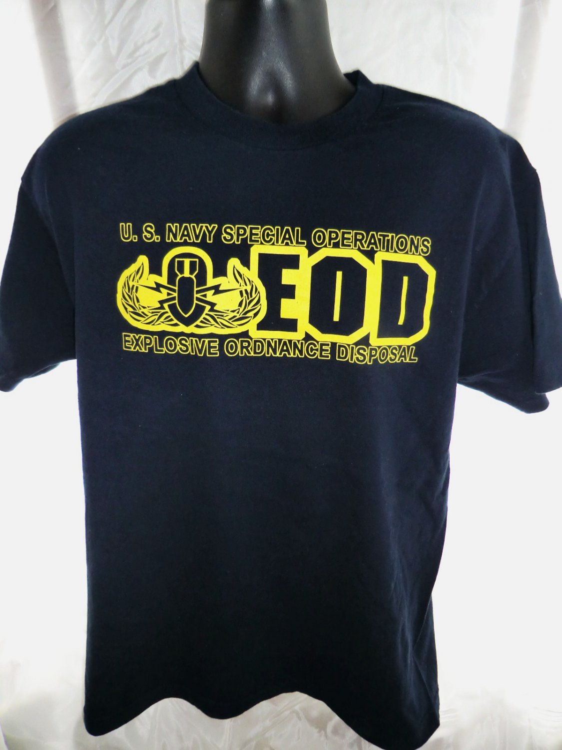 US NAVY SPECIAL OPERATIONS T-Shirt Size Large