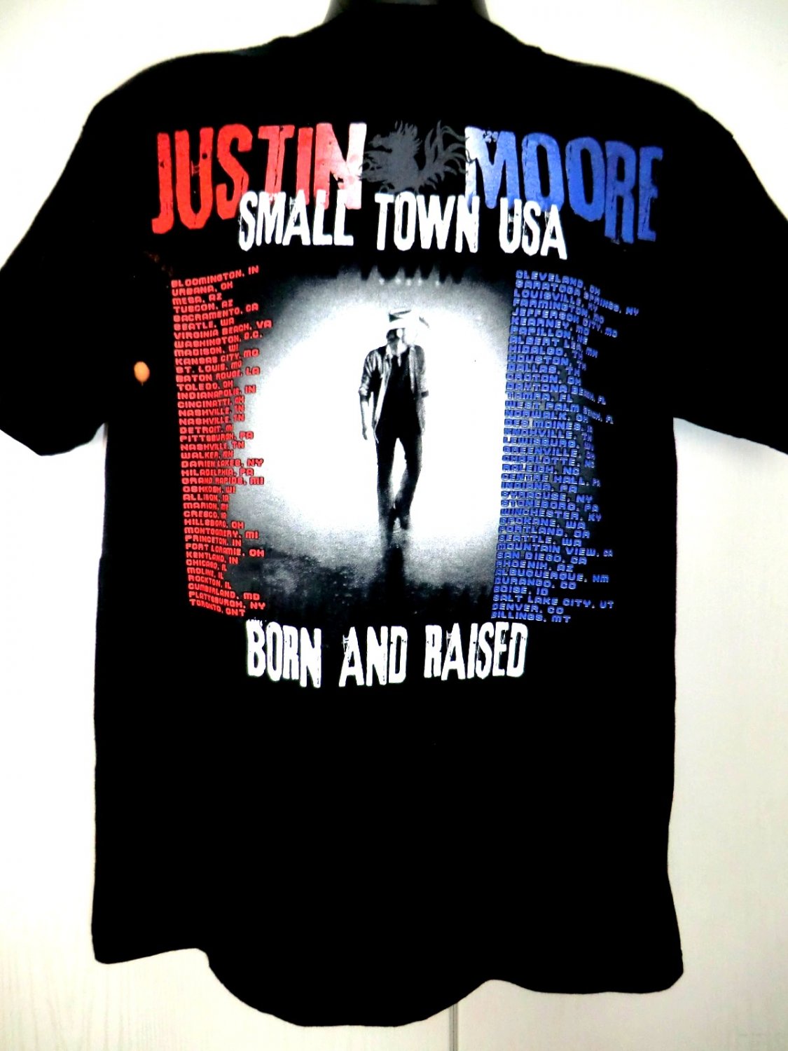 SOLD! Justin Moore Tour T-Shirt Size Large