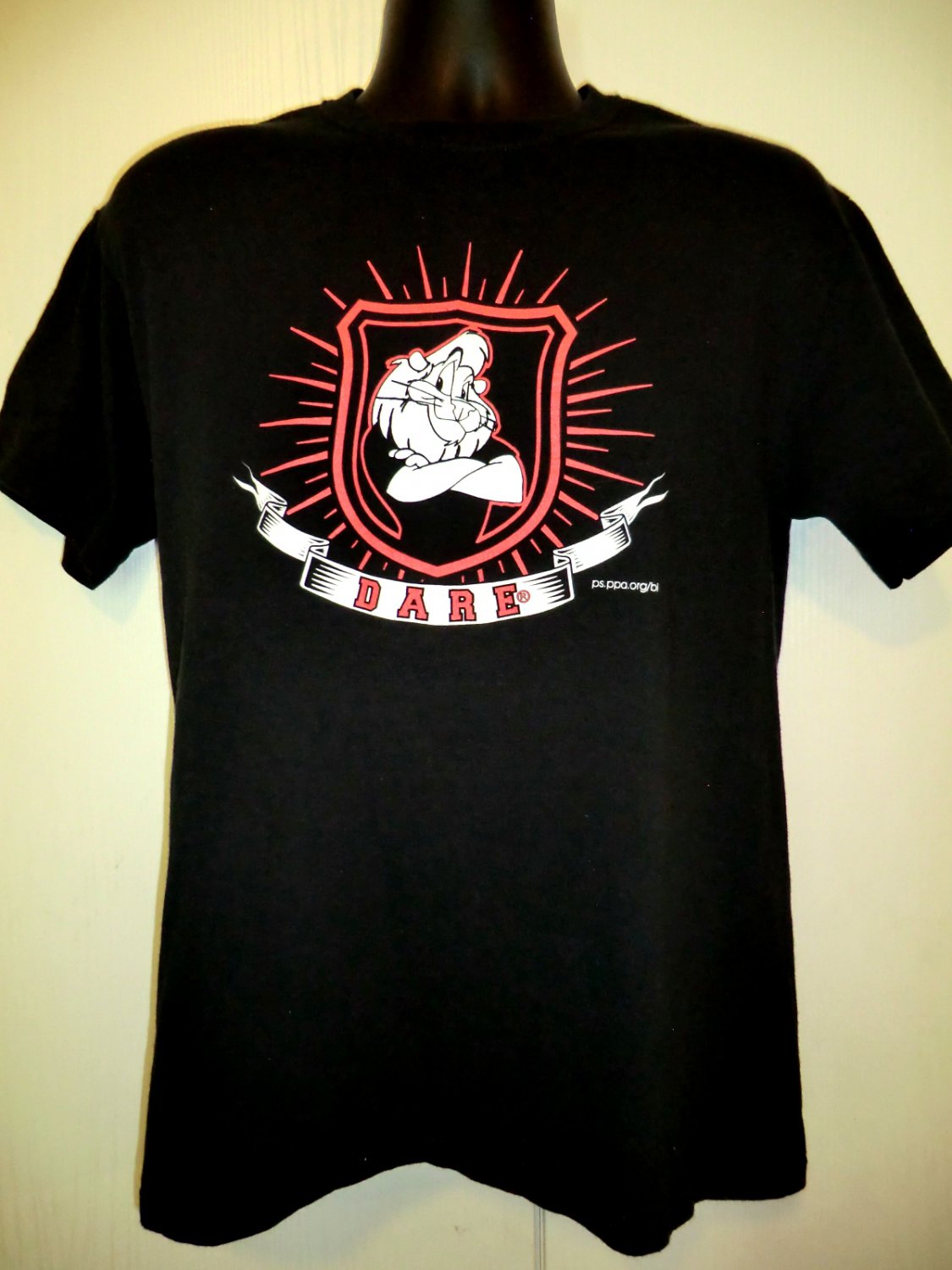 D.A.R.E (DARE) T-Shirt Daren the Lion Size Medium