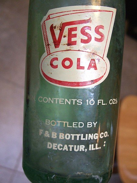 OLD DECATUR IL ILL VESS COLA F & B BOTTLING COMPANY ACL LABEL BOTTLE ...