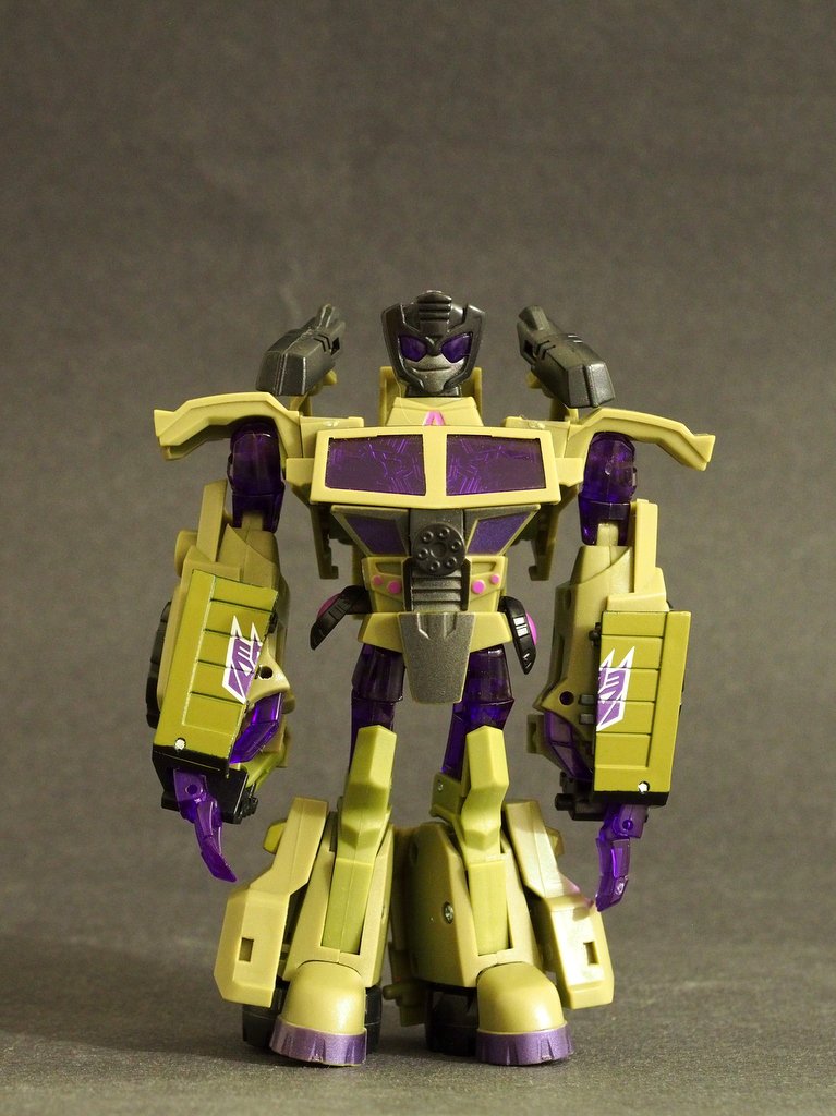 Transformers Animated Swindle Deluxe Class Complete Loose Hasbro