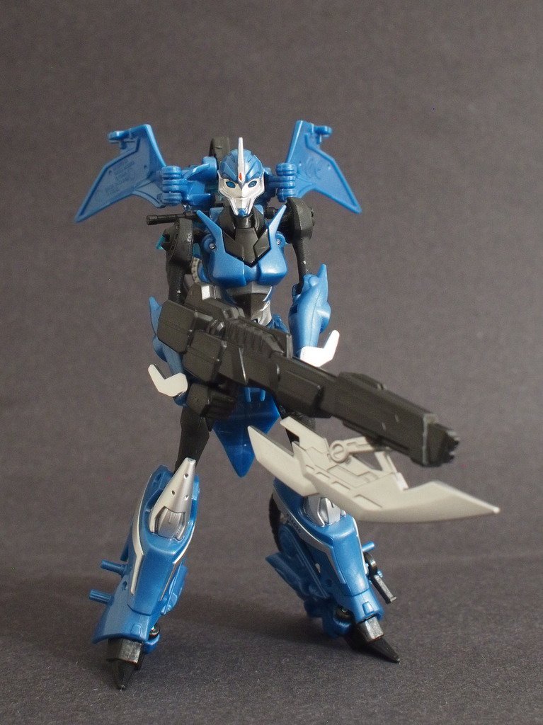 Transformers Prime RID Arcee Robot in Disguise Deluxe Complete w ...