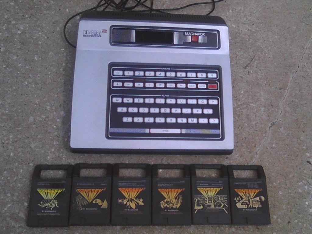 Magnavox Odyssey Vintage Computer Video Game Console Pong System + Games