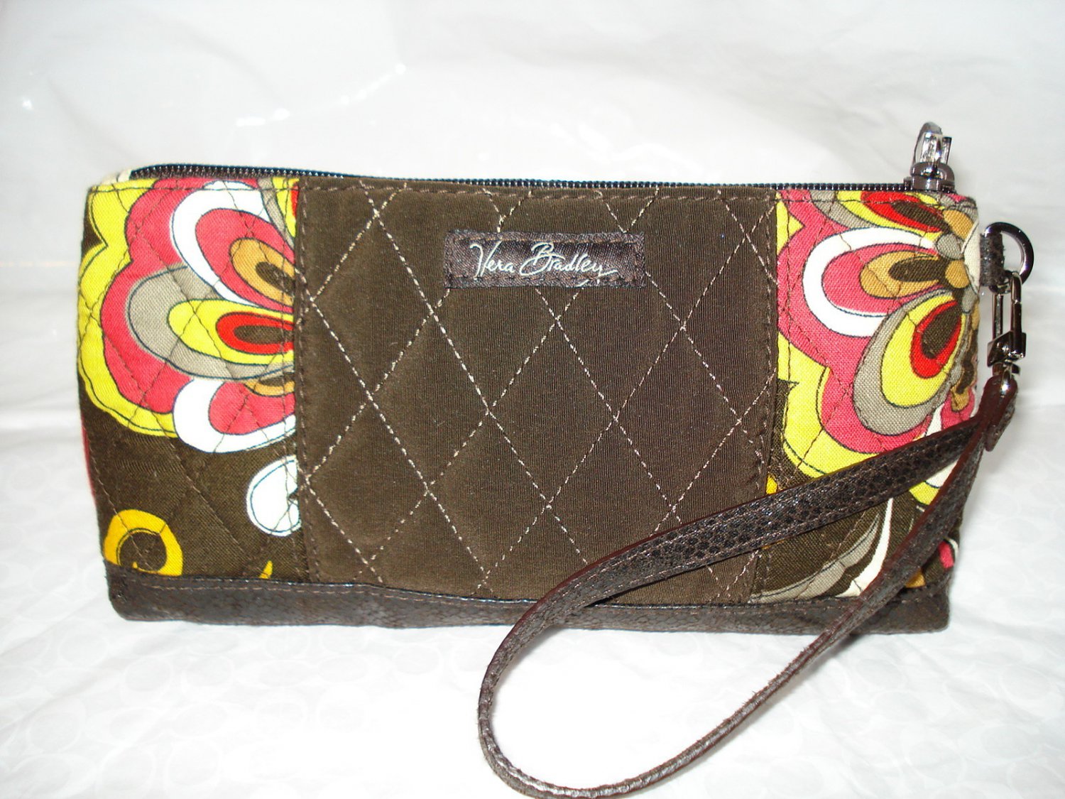 Vera Bradley Wristlet Espresso Puccini coin ID purse tech case NWT retired