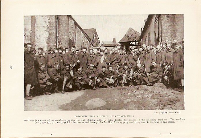 WW1 WORLD WAR 1 DOUGHBOYS DELOUSING 1918 GEOGRAPHIC PHOTO
