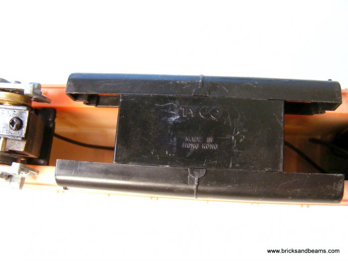 Tyco Illinois Central Gulf 1102 Diesel Locomotive Model RR Train B67