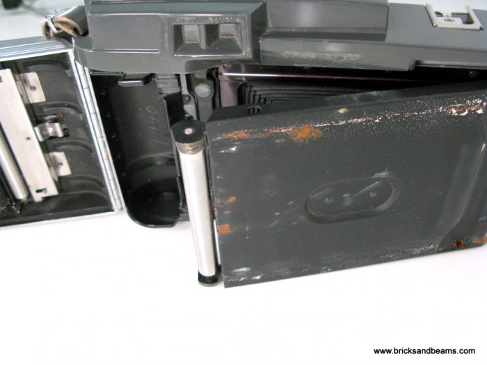 Vintage Polaroid Model 150 Folding Land Camera