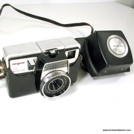 Vintage Argus 126 Film Camera 260 Instant Load with Hard Case